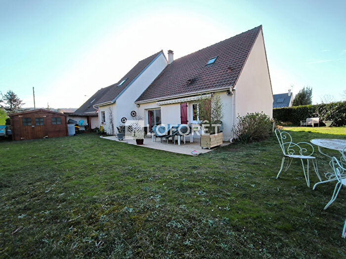 Maison à vendre - Porcheville - 7 pièces - 4 chambres