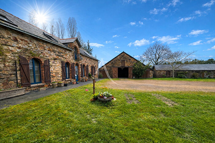 Maison à vendre - Derval - 8 pièces - 5 chambres