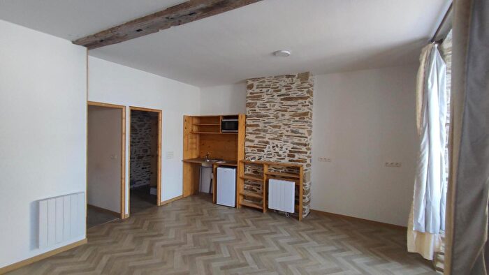 Appartement 1 pièce à louer - Saint-Yrieix-la-Perche