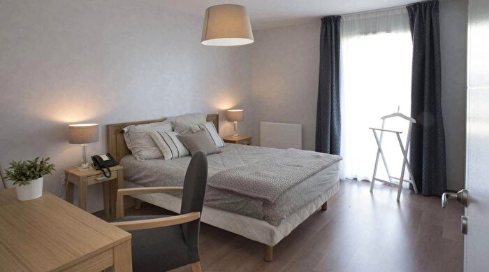 Appartement à louer - Les Loges, Parthenay - 1 pièce