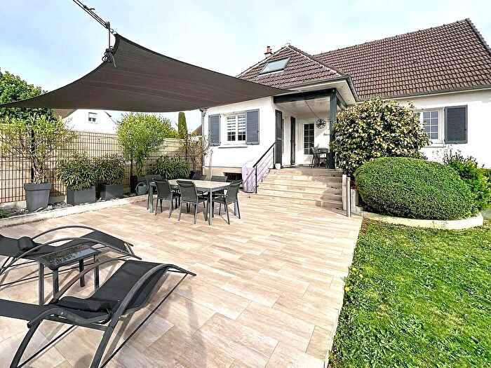 Maison 6 pièces à Le Meux, à vendre