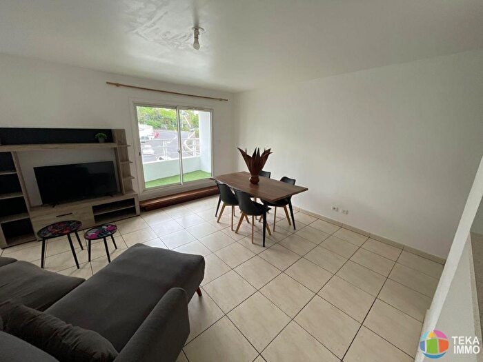 Appartement à louer - Saint-Denis - 2 pièces - 1 chambre