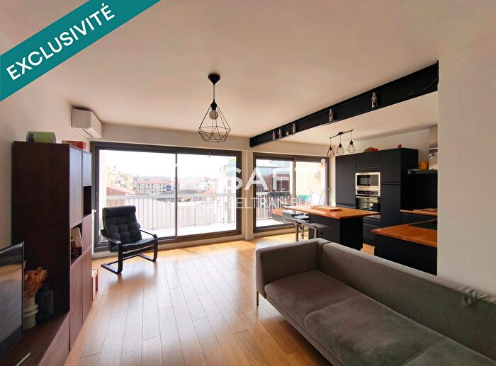 Appartement à vendre - Sète, Centre-ville - 3 pièces - 2 chambres