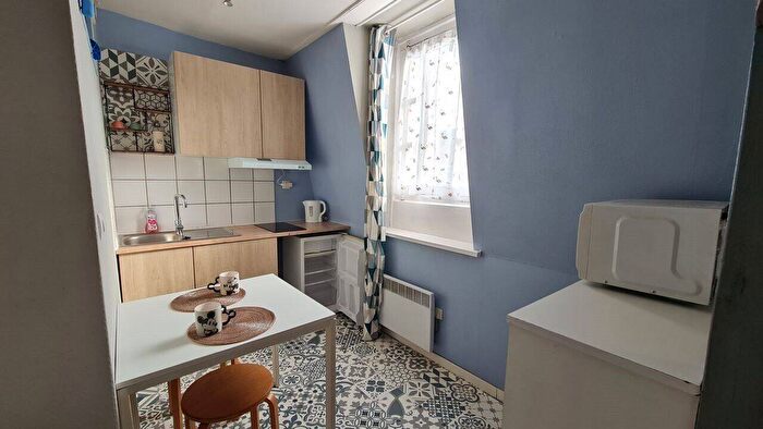 Appartement à louer - Sainte Elisabeth, Roubaix - 1 pièce