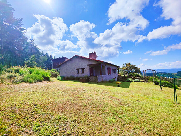 Maison à vendre - Agnat - 11 pièces