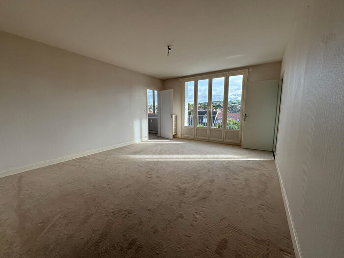 Appartement à vendre - Montluçon, Saint-Jean, Chantoiseau, Ilets - 4 pièces - 3 chambres