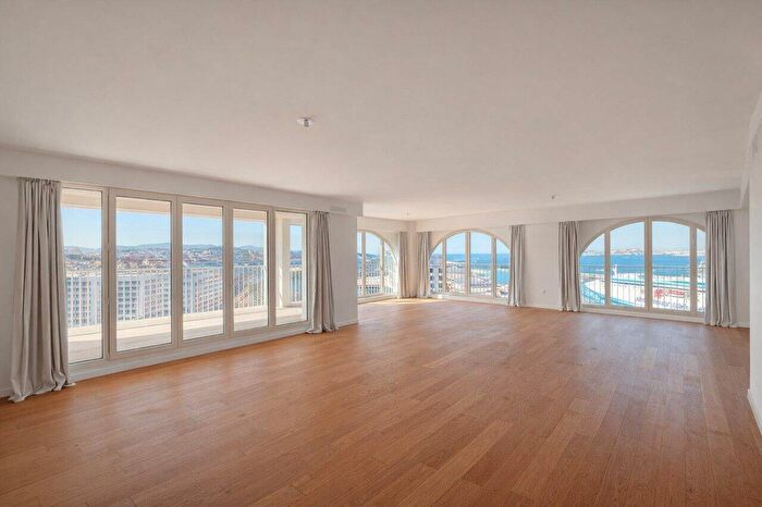 Appartement 4 pièces à louer à Arenc, Marseille 2ème arrondissement