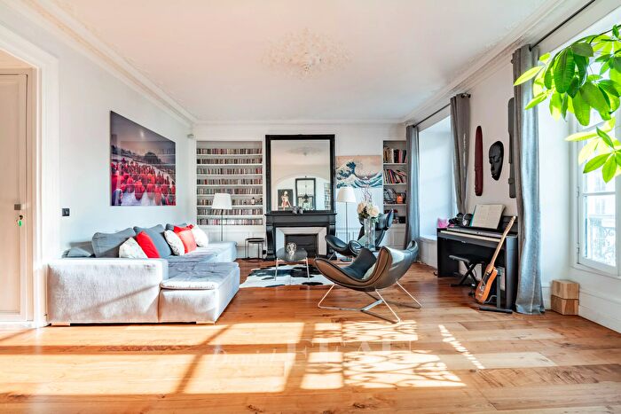 Appartement à vendre - Paris e , Arsenal - 6 pièces - 4 chambres