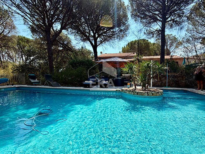 Vidauban : Maison 5 pièces à vendre