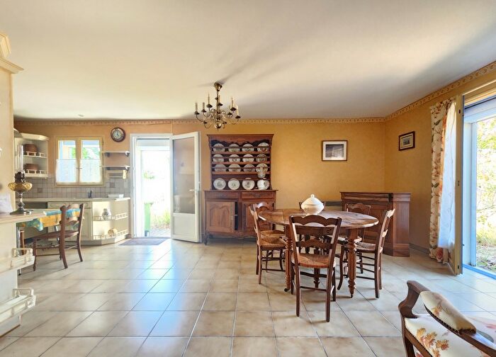 Maison à vendre - Le Château-dOléron - 7 pièces - 4 chambres