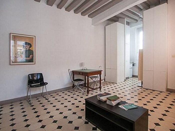 Appartement à louer - Saint Gervais, Paris ème arrondissement - 1 pièce