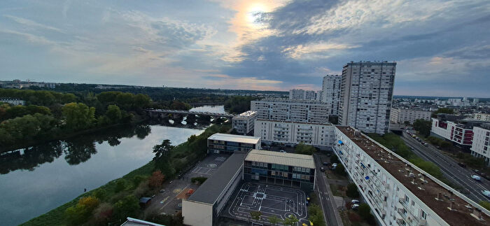 Appartement 5 pièces à vendre à Tours, Rives du Cher