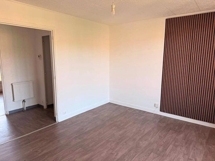 Centre, Oullins-Pierre-Bénite - Appartement 3 pièces à louer