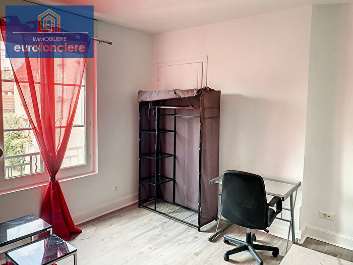 Appartement à louer - Sainte-Savine - 1 pièce