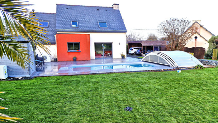 Maison à vendre - Plourhan - 5 pièces - 4 chambres