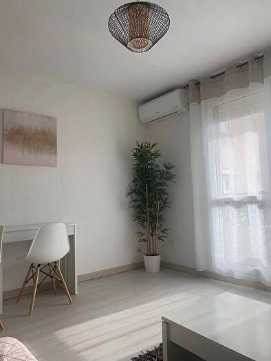 Saint-Laurent-du-Var : Appartement 1 pièce à louer