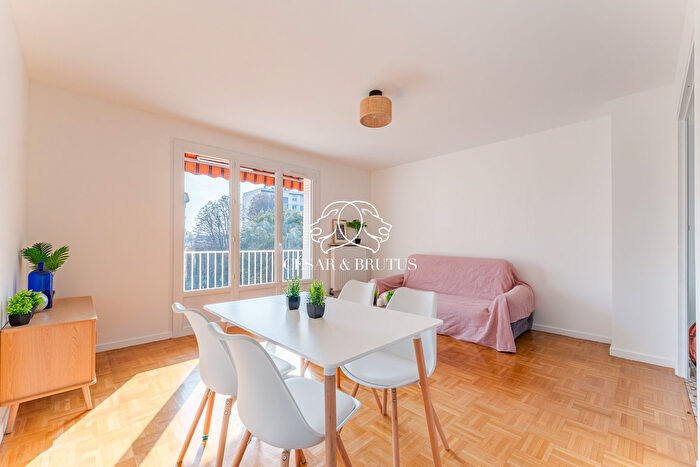 Appartement 3 pièces à vendre - Villeurbanne, Cusset