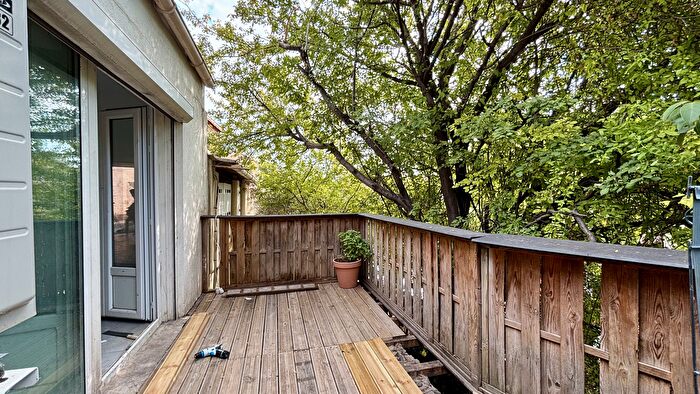 Maison à vendre - Marseille e , Saint-Henri - 3 pièces - 1 chambre