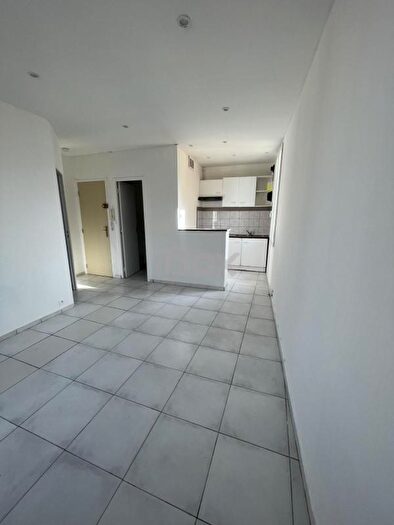 Appartement à louer - La Seyne-sur-Mer, Est - 2 pièces - 1 chambre