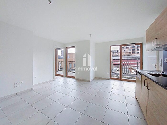 Appartement à louer - Strasbourg, Musau, Port du Rhin - 2 pièces - 1 chambre