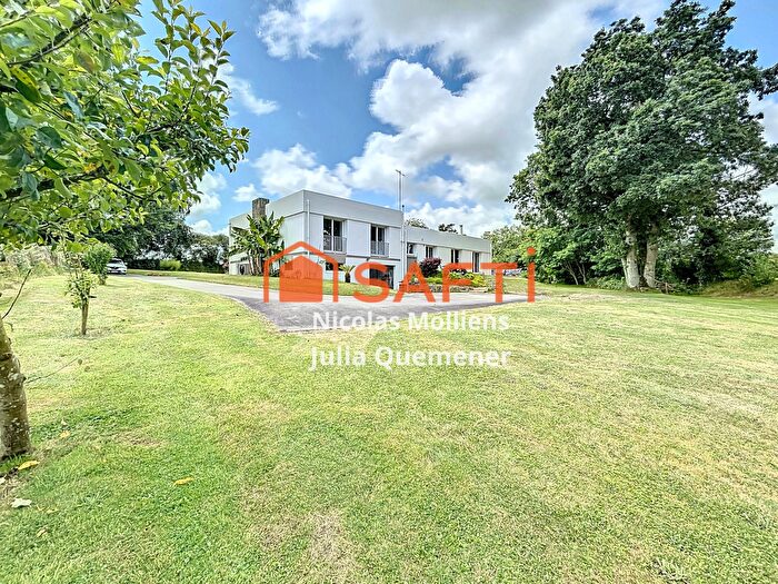 Maison à vendre - Milizac - 8 pièces - 4 chambres