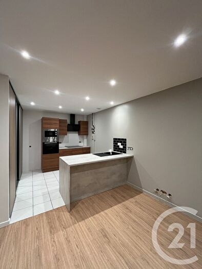 Appartement à louer - Roissy-en-Brie, Ascott, Verger, Avenir - 1 pièce