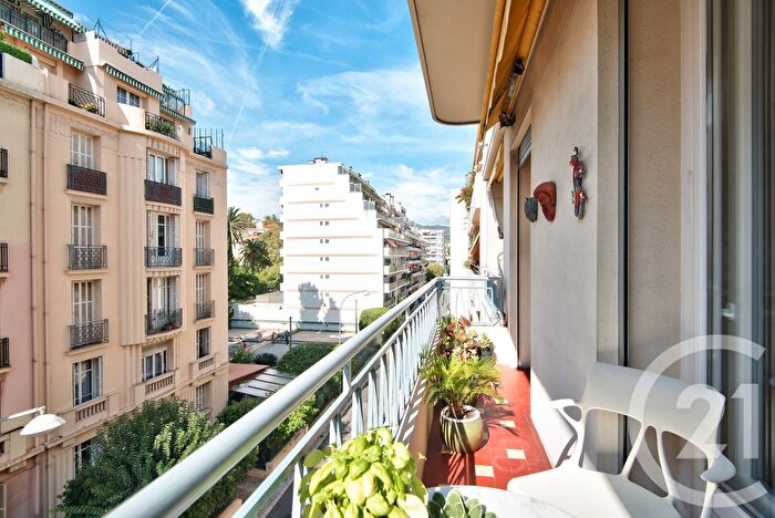 Appartement à vendre - Nice, Parc Impérial, Le Piol - 3 pièces - 2 chambres