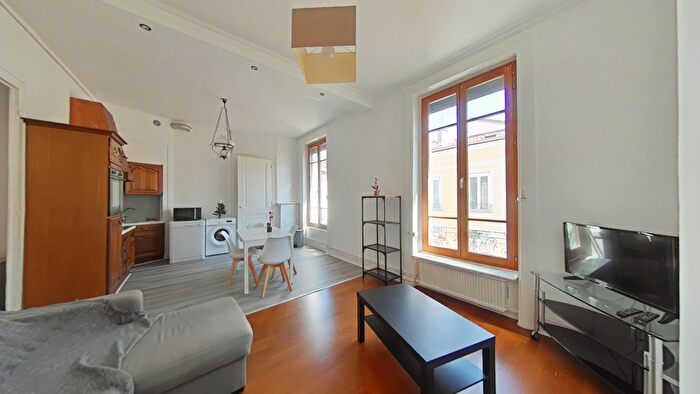 Appartement 2 pièces à louer à Saint-Étienne, Jacquard, Préfecture