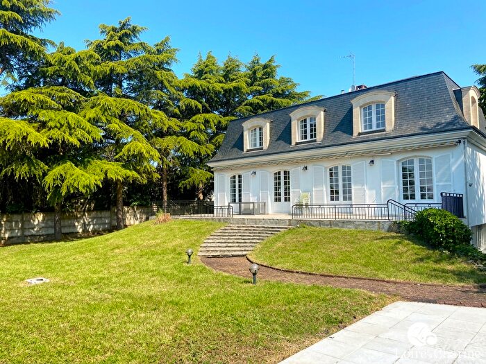 Blois, Tuileries, Villejoint, Montigny - Maison 11 pièces à vendre