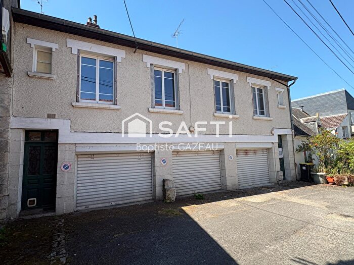 Bourges, Centre-ville, Charlet, Lahitolle, Pignoux, Sembat - Maison 3 pièces à vendre