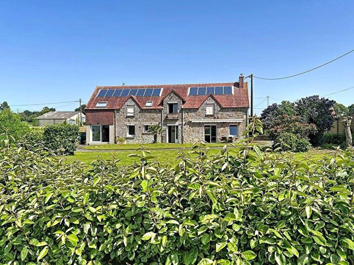 Juvigny-le-Tertre - Maison 6 pièces à vendre