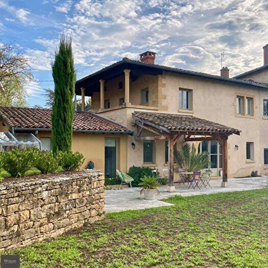 Maison à louer - Ouest, Saint-Cyr-au-Mont-dOr - 6 pièces - 4 chambres