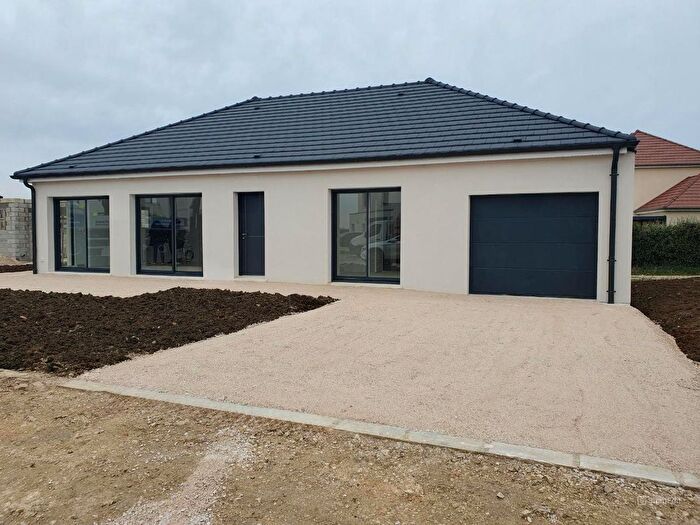 Maison 6 pièces à vendre à Saint-Pierre-de-Manneville