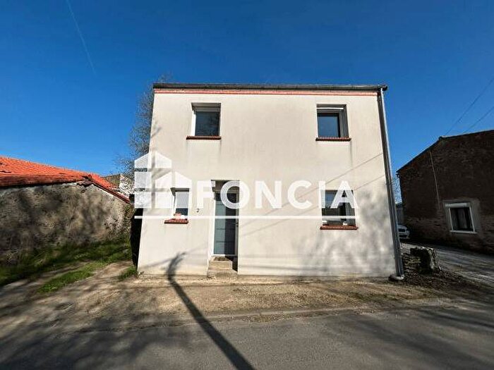 Maison à louer - Ouest, Bouguenais - 5 pièces - 4 chambres