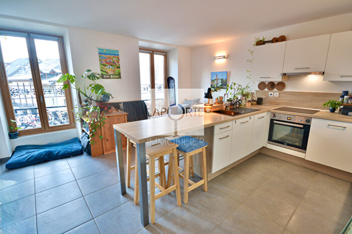 Appartement à vendre - Thônes - 2 pièces - 1 chambre