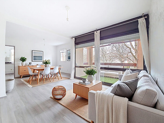 Appartement à vendre - Castanet-Tolosan - 3 pièces - 2 chambres