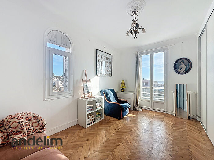 Appartement à vendre - Saint-Raphaël, Centre-ville - 4 pièces - 3 chambres