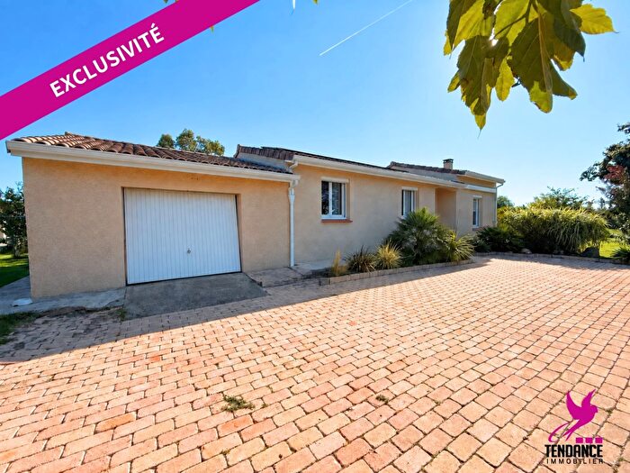Maison 5 pièces à vendre à Larra