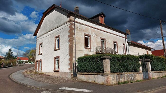 Saint-Loup-sur-Semouse - Maison 8 pièces à vendre