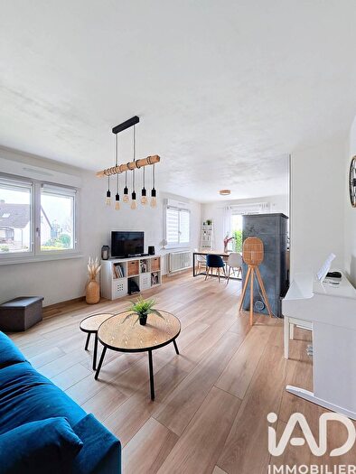 Maison 6 pièces à Ouest, Souffelweyersheim, à louer