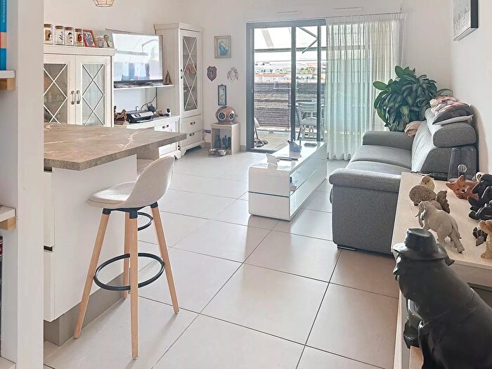 Appartement à vendre - Menton, Hôtel de Ville, Vieille Ville, Musée, Madone, Carnolès - 2 pièces - 1 chambre