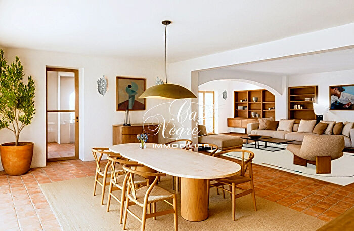 Maison 6 pièces à La Môle, à vendre