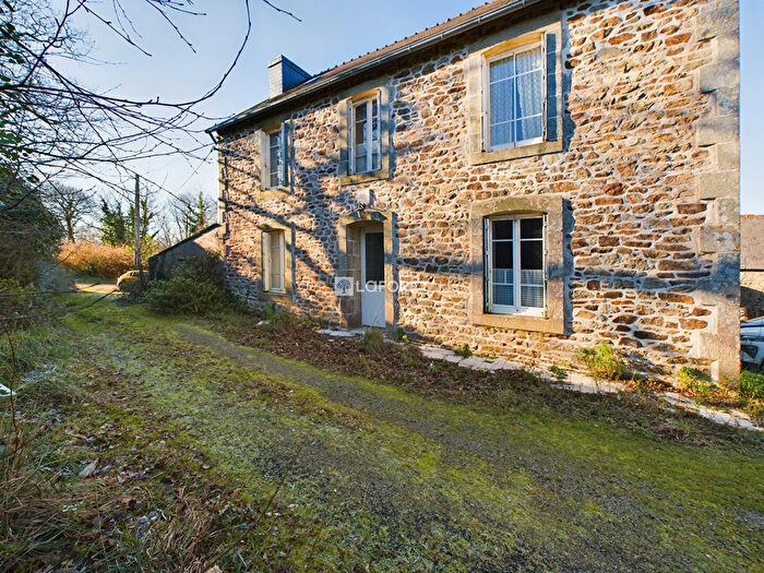 Maisons à vendre et appartements à louer - 1