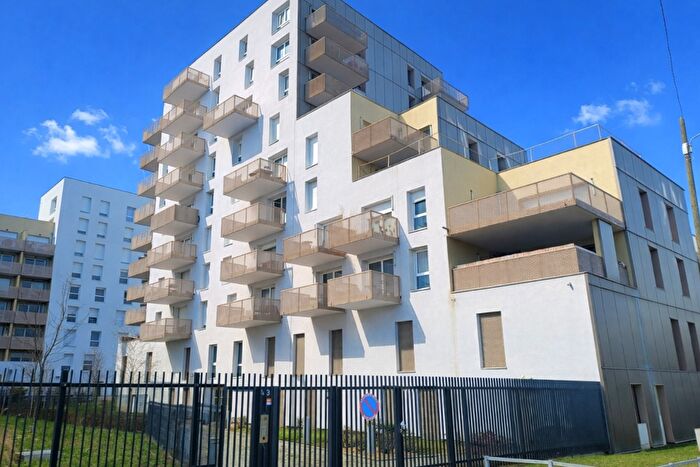 Appartement à louer - Clermont-Ferrand, Montferrand - 1 pièce