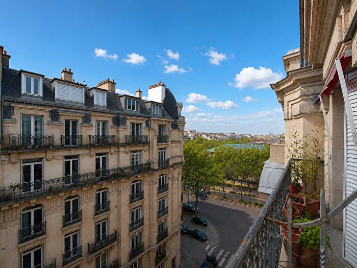 Paris 7ème, Breteuil - Appartement 3 pièces à vendre