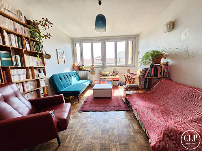 Appartement à vendre - Montreuil, Centre-ville - 3 pièces - 2 chambres