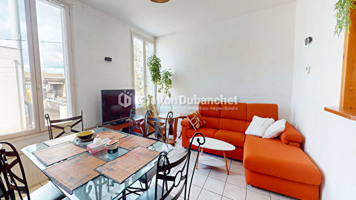 Appartement à vendre - Roanne, Fontquentin - 4 pièces - 3 chambres