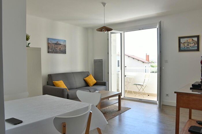 Appartement 2 pièces à louer à Marseille 8ème, La Plage