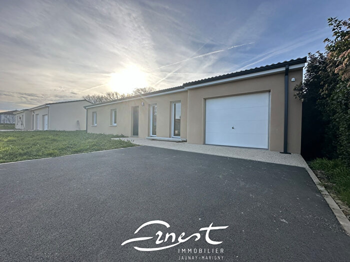 Maison 5 pièces à louer - Jaunay-Clan