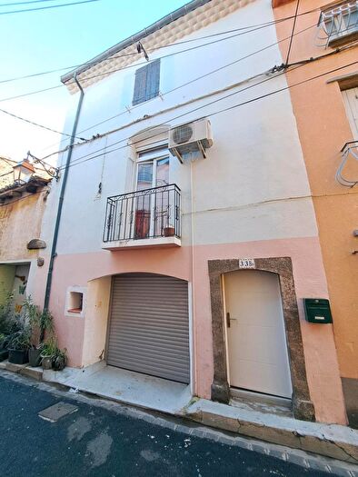 Maison à louer - Agde, La Ville - 2 pièces - 2 chambres